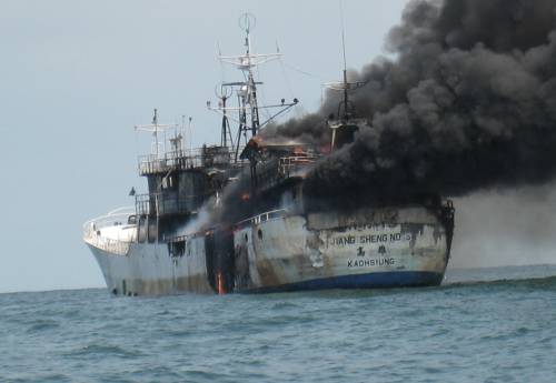 Saving fuel! Ship engine overheating — saving fuel consumption and ...